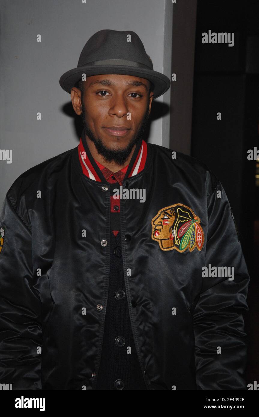 Cast member Mos Def poses for pictures during the 'Be Kind Rewind ...