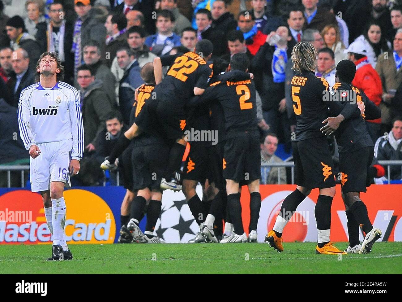 Heinze real madrid hi-res stock photography and images - Alamy