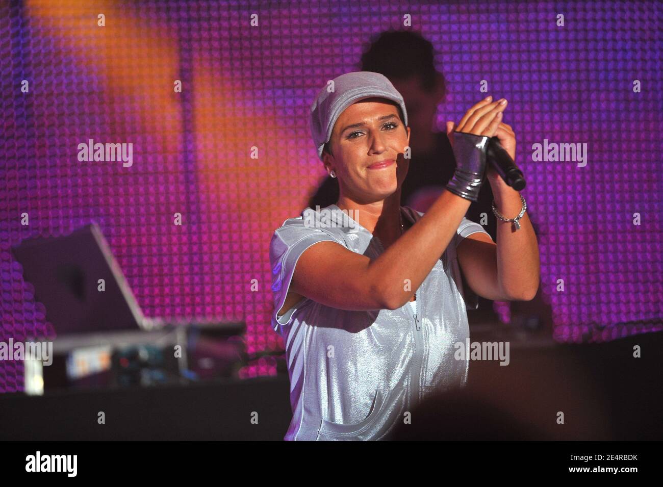 Diams concert hi-res stock photography and images - Alamy