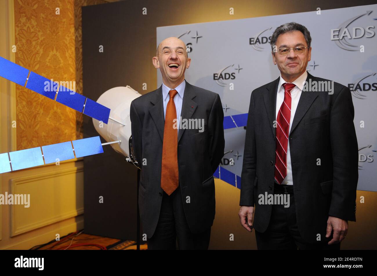 Peter ring hi-res stock photography and images - Alamy