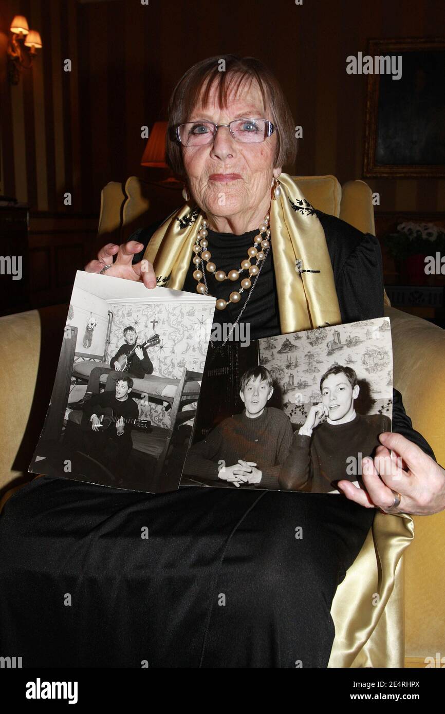 Patrick Dewaere's mother Mado Maurin during the 'Prix Romy Schneider ...