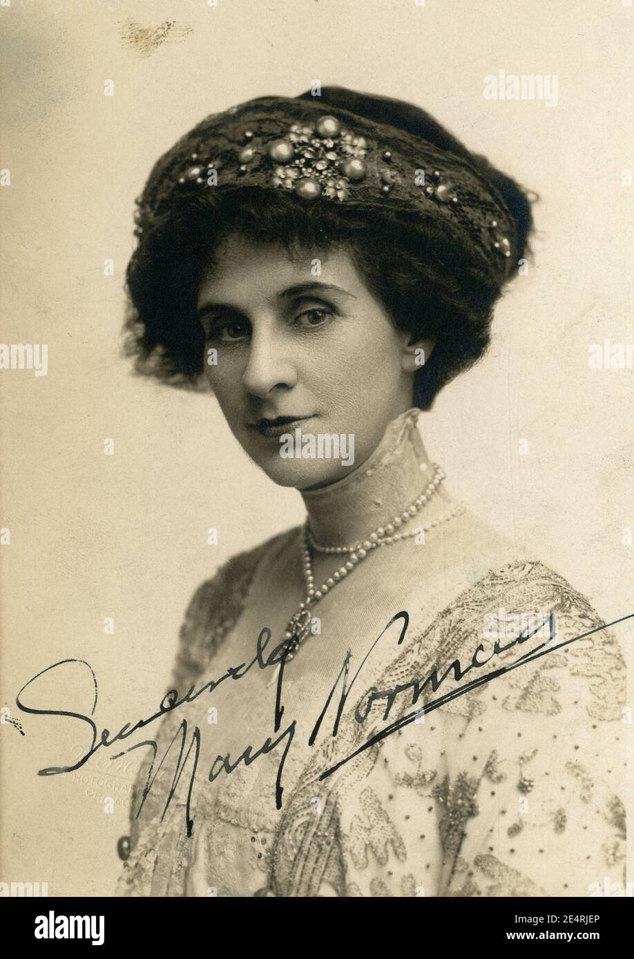 Mary Norman, vaudeville actress Stock Photo - Alamy Mary Norman, vaudeville actress Stock Photo - Alamy