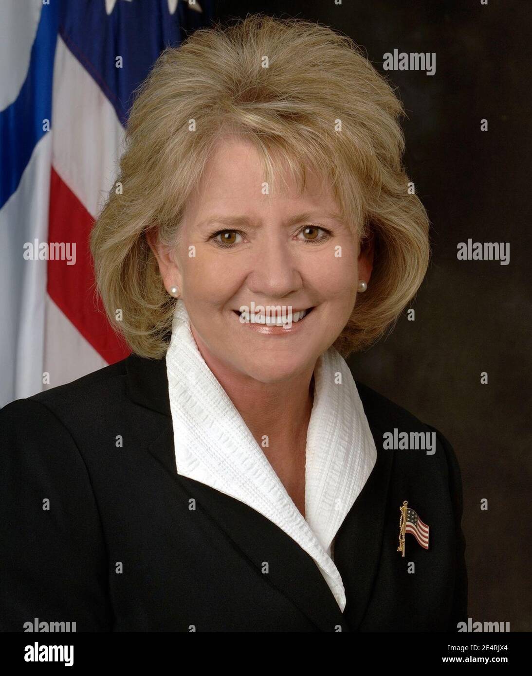 Mary peters hi-res stock photography and images - Alamy