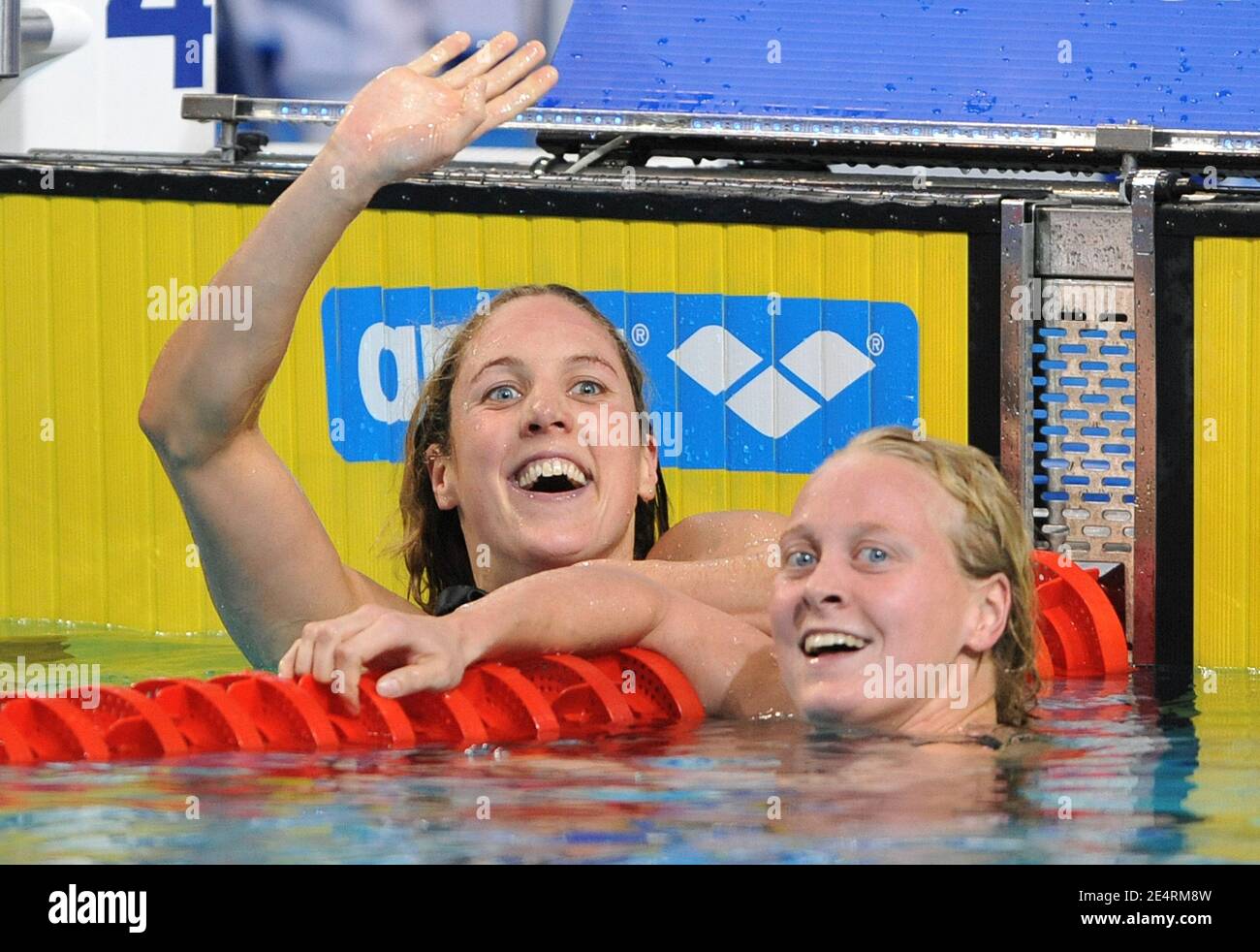 Netherland's Marleen Veldhuis wins the gold medal and Netherland's Inge ...