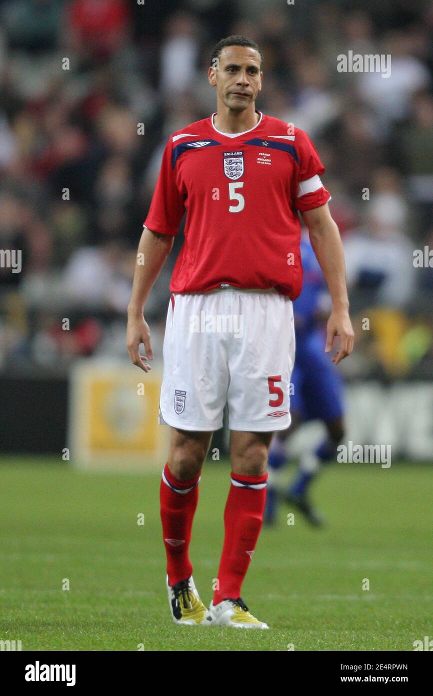 Rio ferdinand 2008 hi-res stock photography and images - Alamy