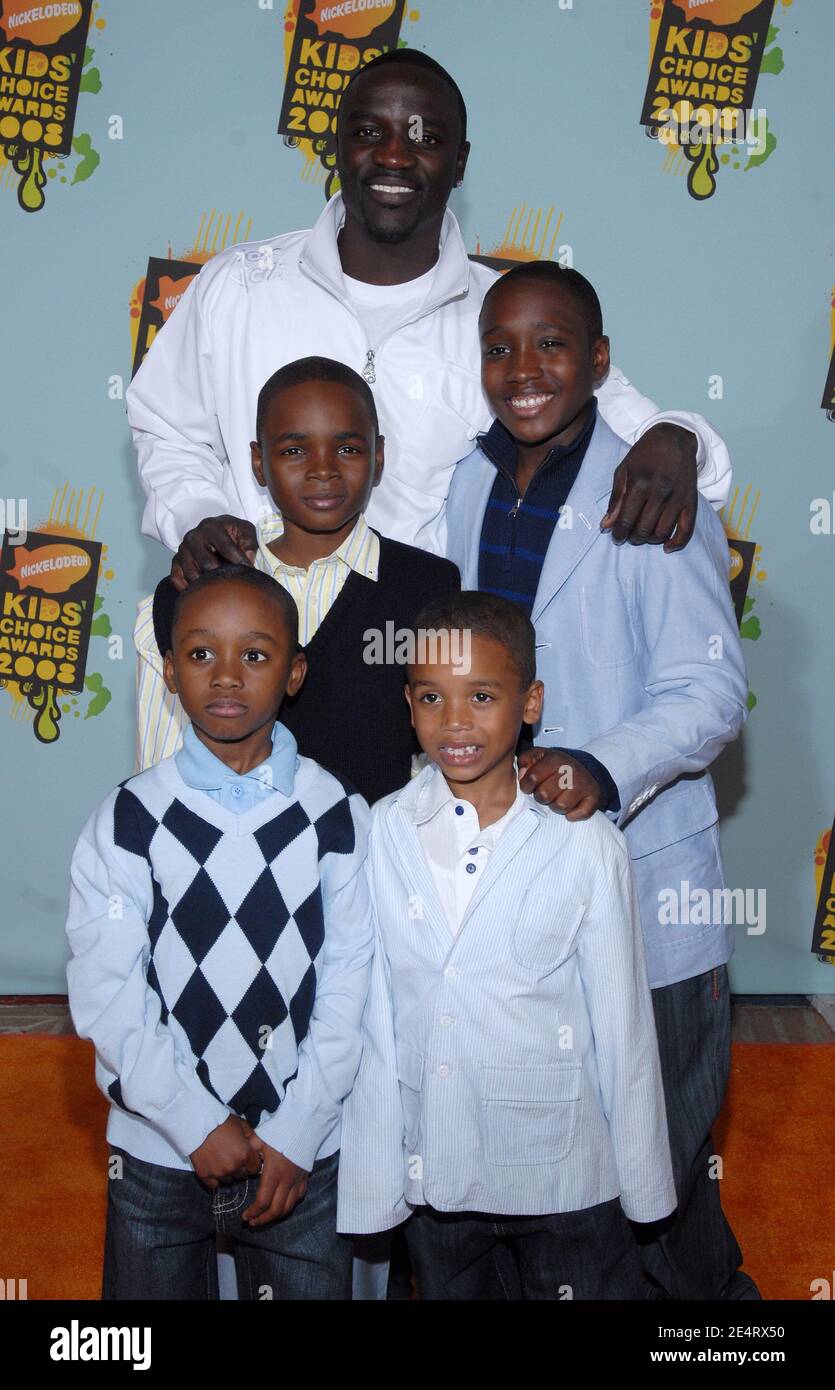 Akon attends the Nickelodeon's 2008 Kids' Choice Awards. Los Angeles ...