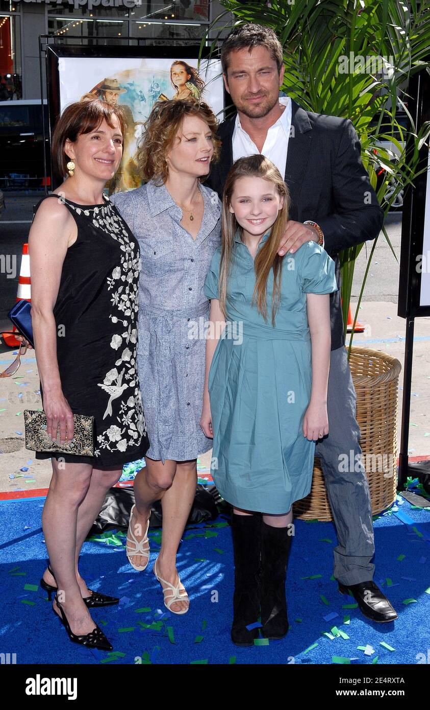 Jodie Foster, Gerard Butler and Abigail Breslin attend the premiere of ...