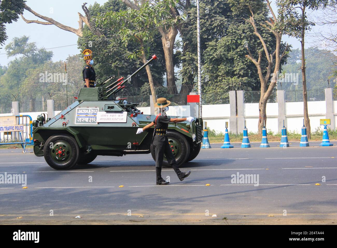 Indian Army, Indian Navy, Indian Air Force, West Bengal police and ...