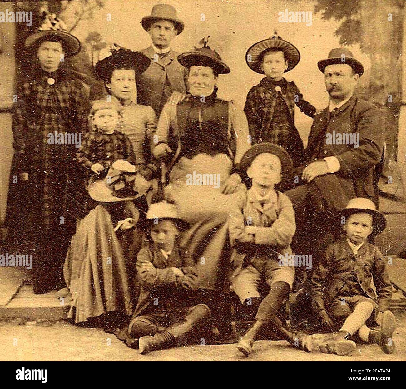 Matter Family ca 1892 Stock Photo - Alamy