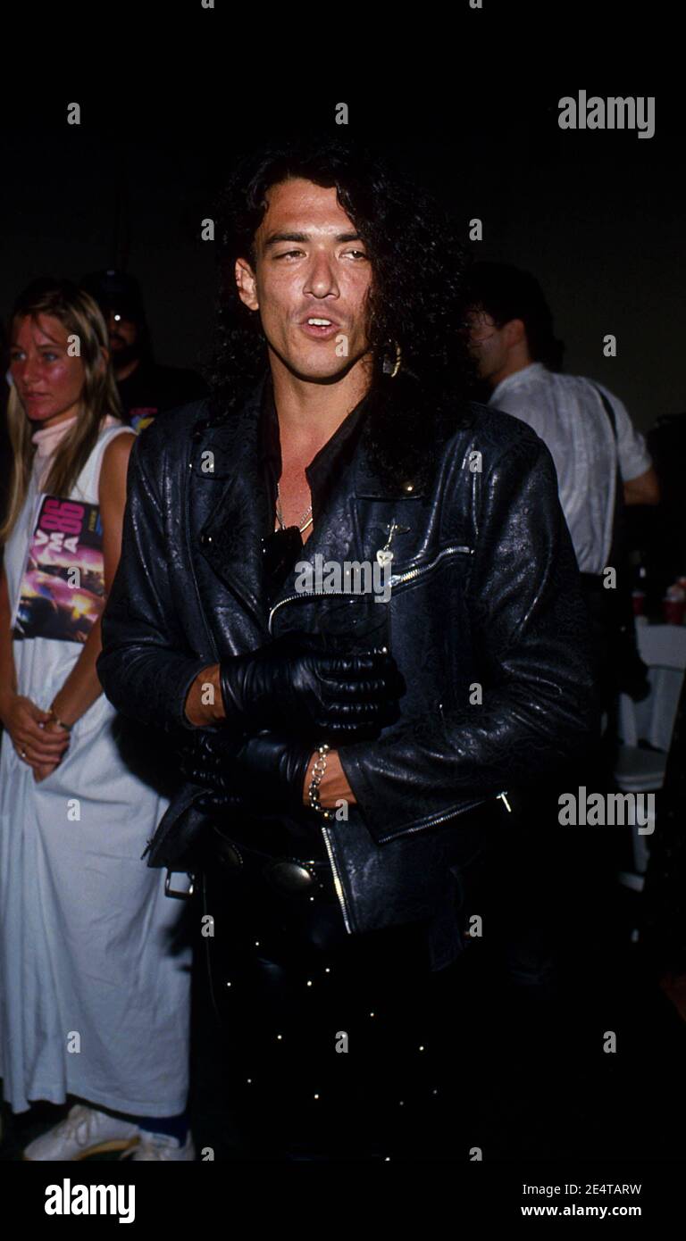 Stephen Pearcy of RATT 1986 Credit: Ralph Dominguez/MediaPunch Stock ...