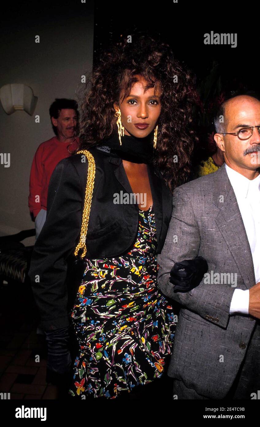 Iman 1989 Credit: Ralph Dominguez/MediaPunch Stock Photo - Alamy