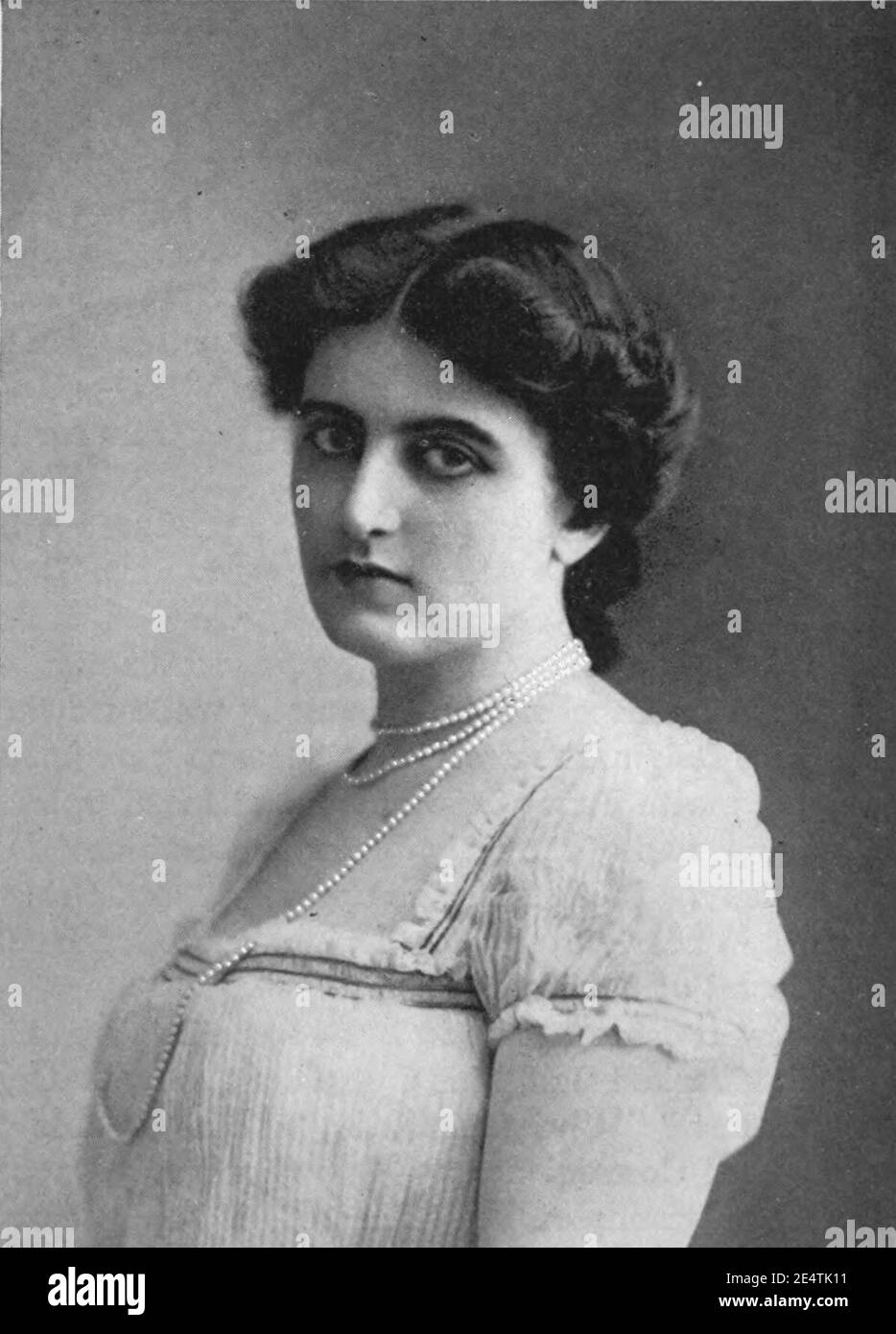 Maxine Black and White Stock Photos & Images - Alamy