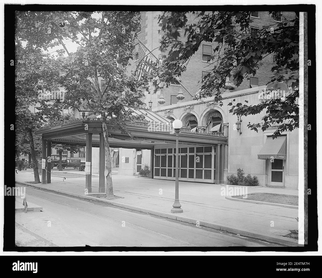 Mayflower ave hi-res stock photography and images - Alamy