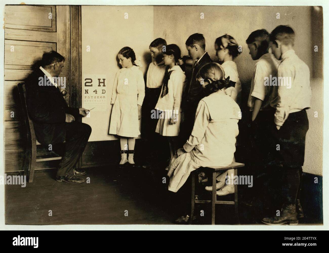 Medical inspection and testing eyes in Grade 5 of Washington School ...