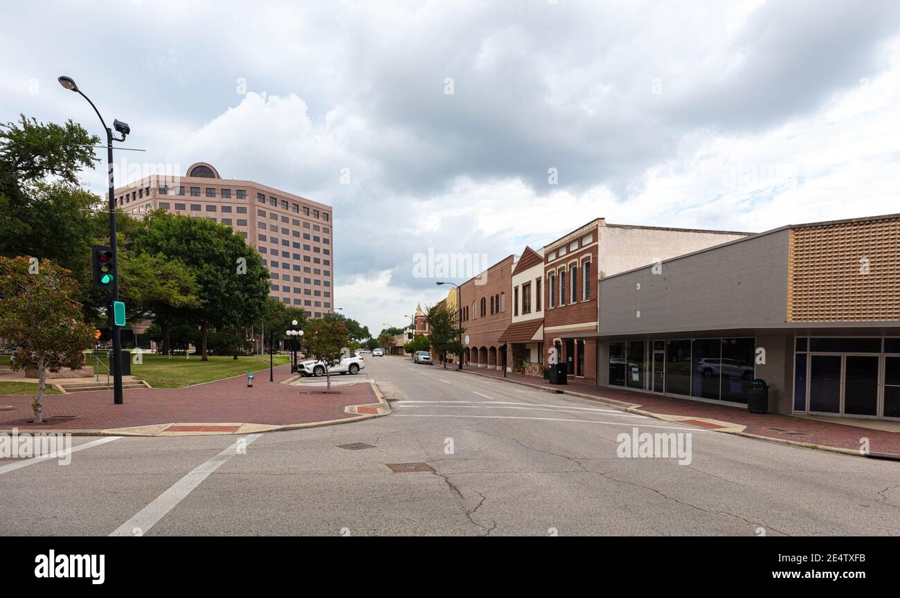 Main street texas historic downtown hi-res stock photography and images ...