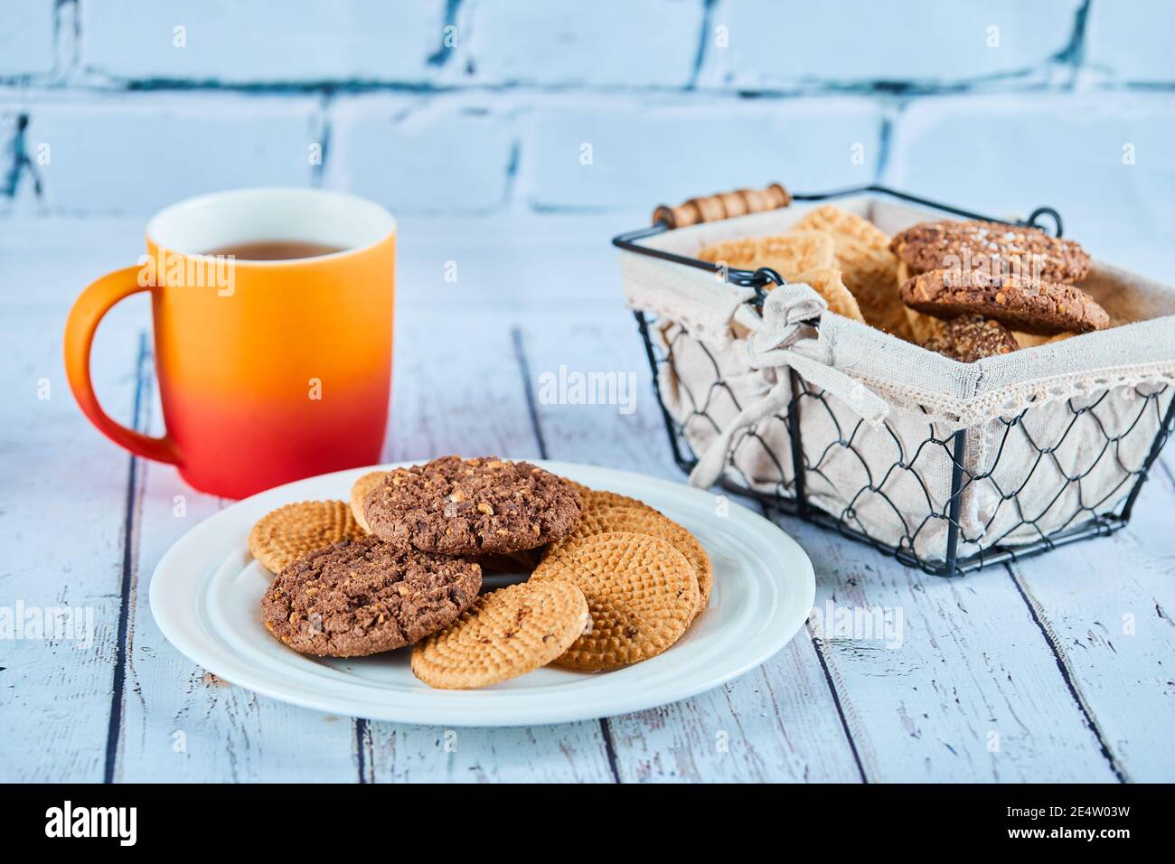 Assorted biscuits hi-res stock photography and images - Alamy