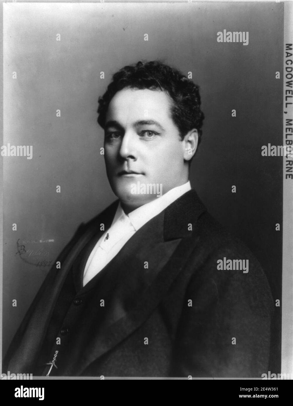 Melbourne macdowell hi-res stock photography and images - Alamy