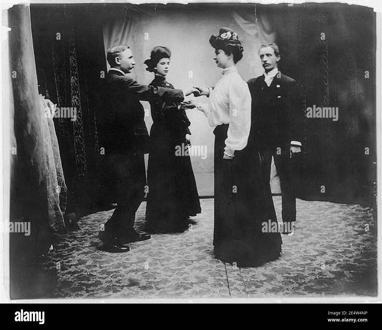 Irish dancing class hi-res stock photography and images - Alamy