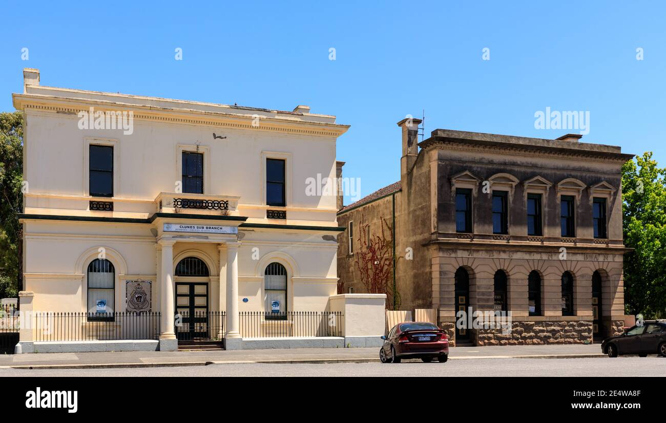 Historic buildings in Fraser Street, Clunes, Victoria, Australia Stock ...
