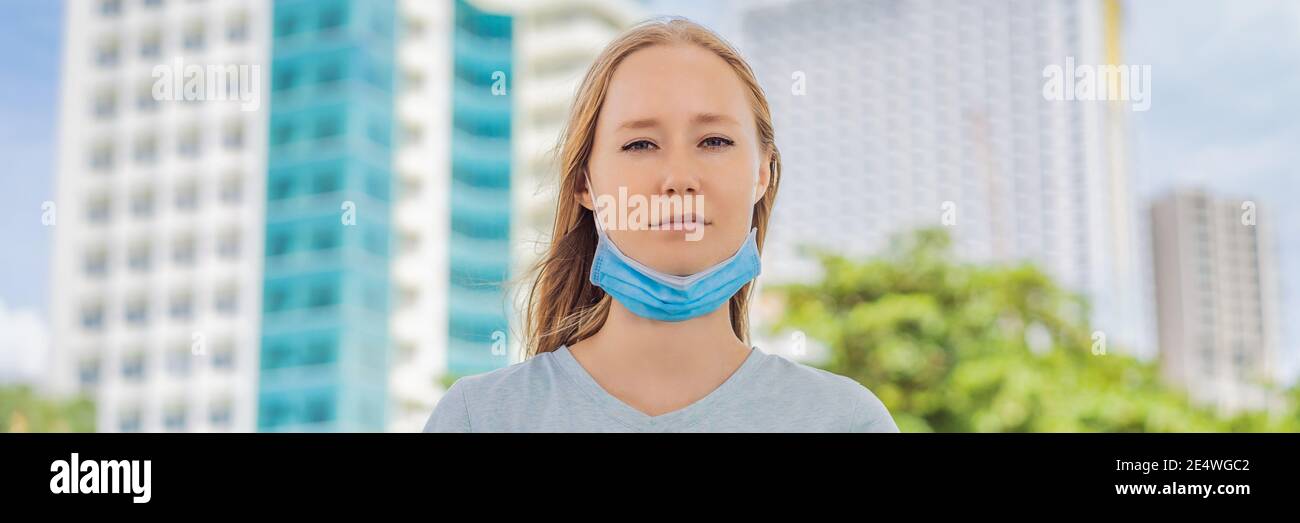 Wearing masks wrong hi-res stock photography and images - Alamy