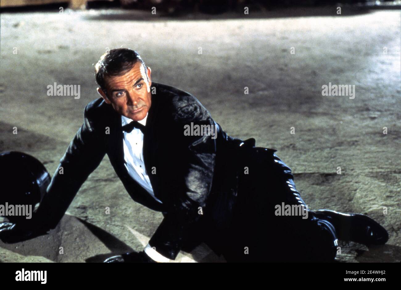SEAN CONNERY as James Bond 007 in NEVER SAY NEVER AGAIN 1983 director ...