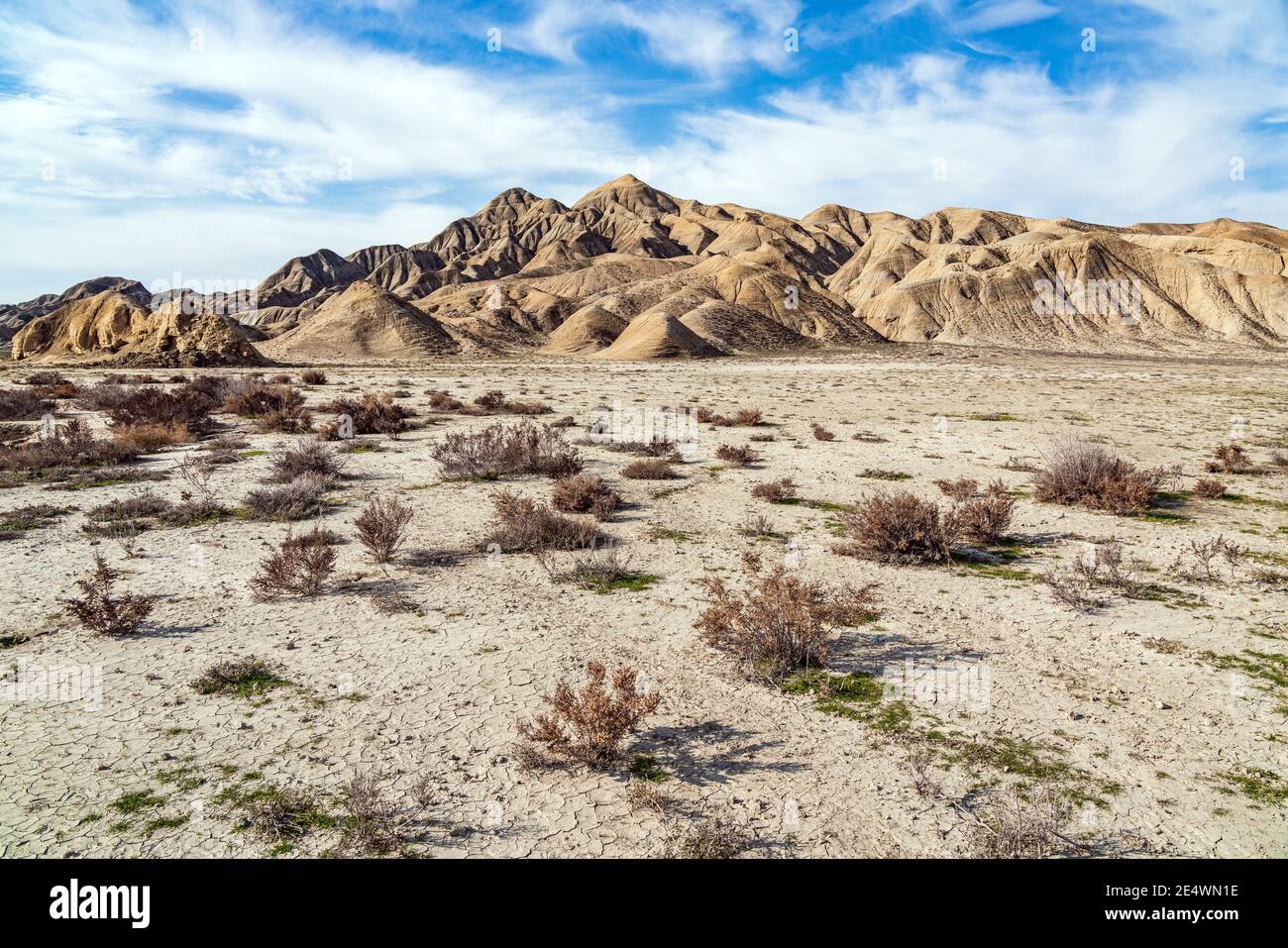 Deserted area hi-res stock photography and images - Alamy
