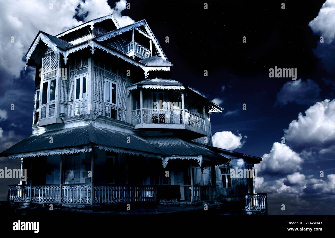 Old Abandoned Haunted Buildings