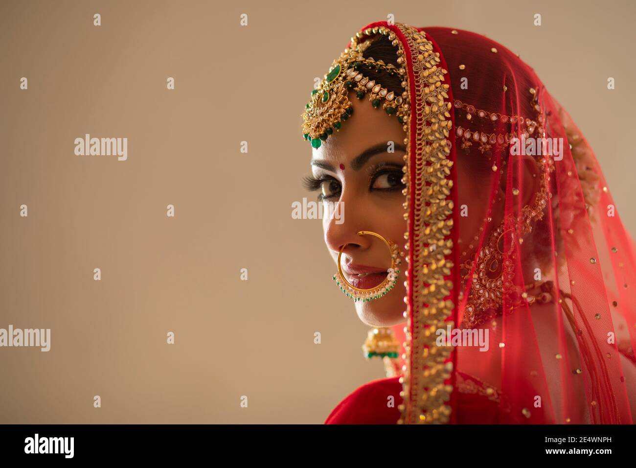 Indian Bride Back High Resolution Stock Photography and Images - Alamy