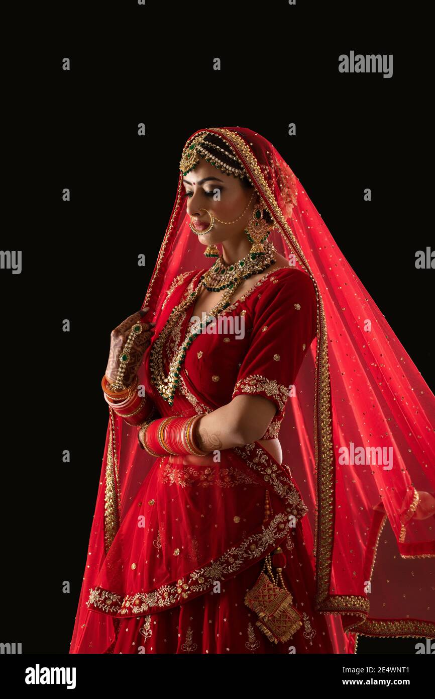 Portrait of an Indian Bride Stock Photo - Alamy
