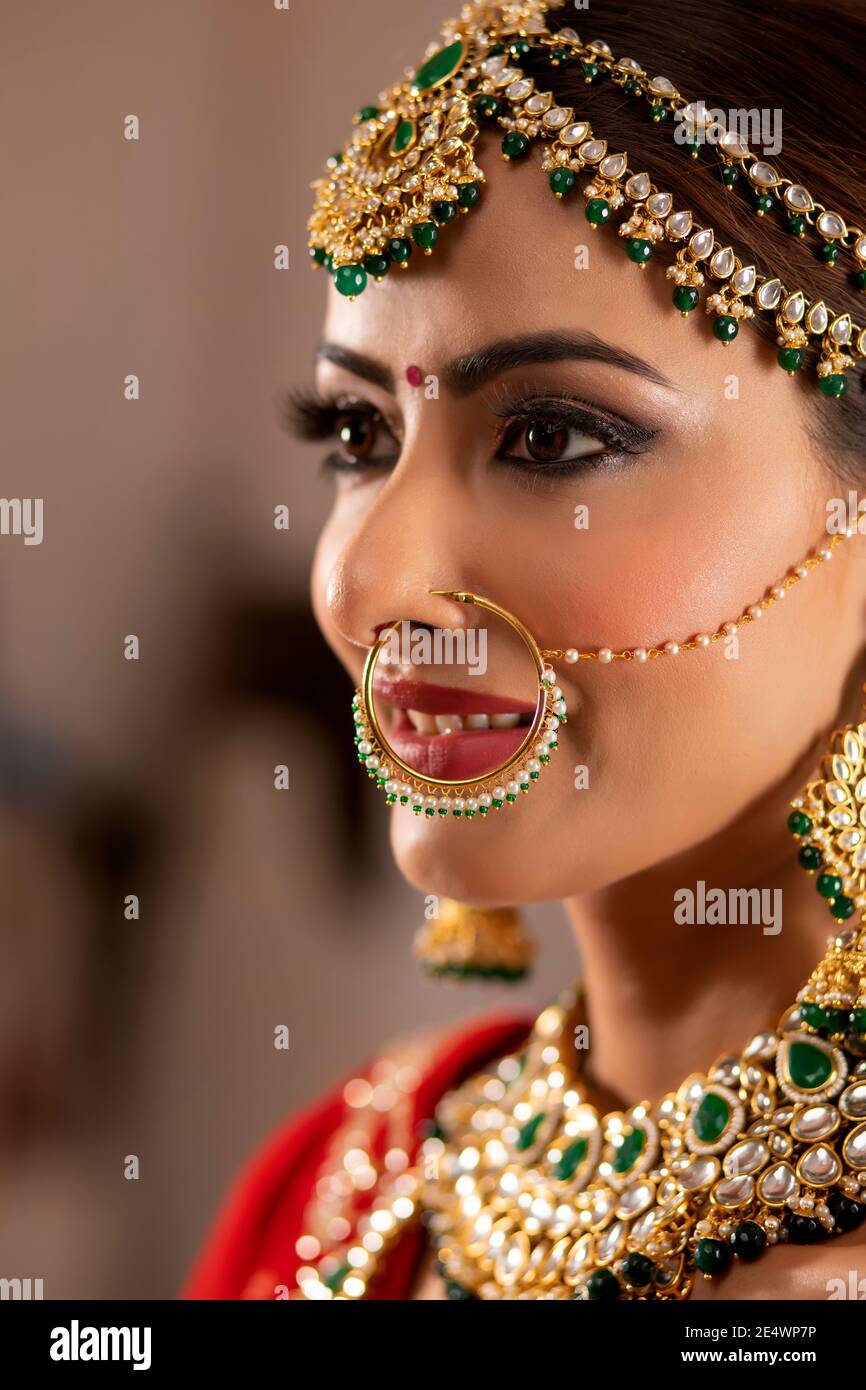 beautiful Indian Bride Stock Photo - Alamy
