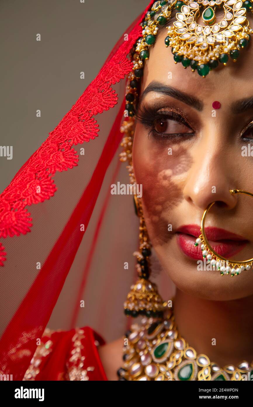 Beautiful Indian Bride Stock Photo - Alamy