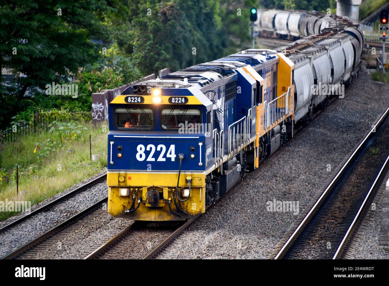Grain silo train hi-res stock photography and images - Alamy