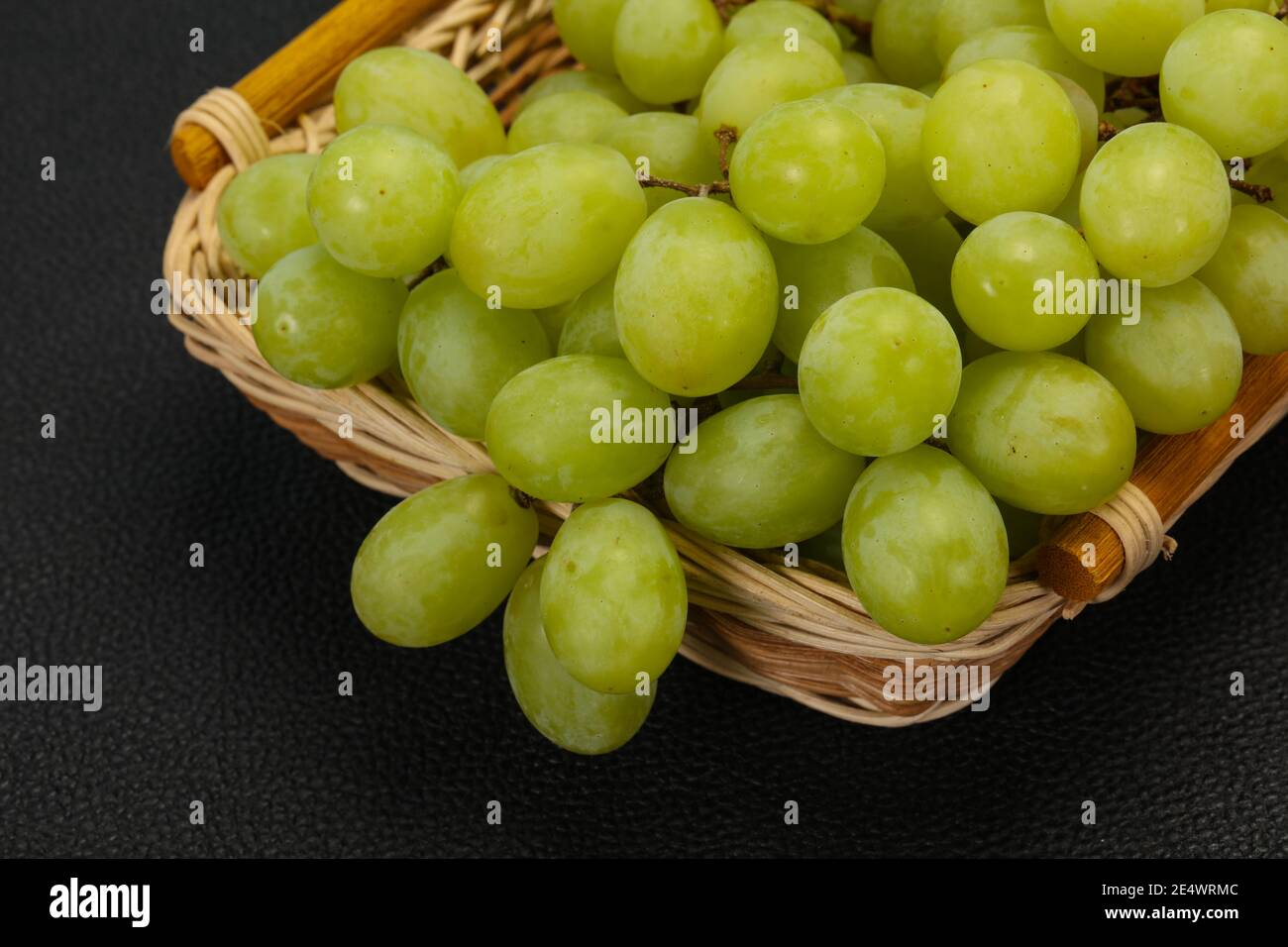 Sweet ripe fresh Green grape branch Stock Photo - Alamy