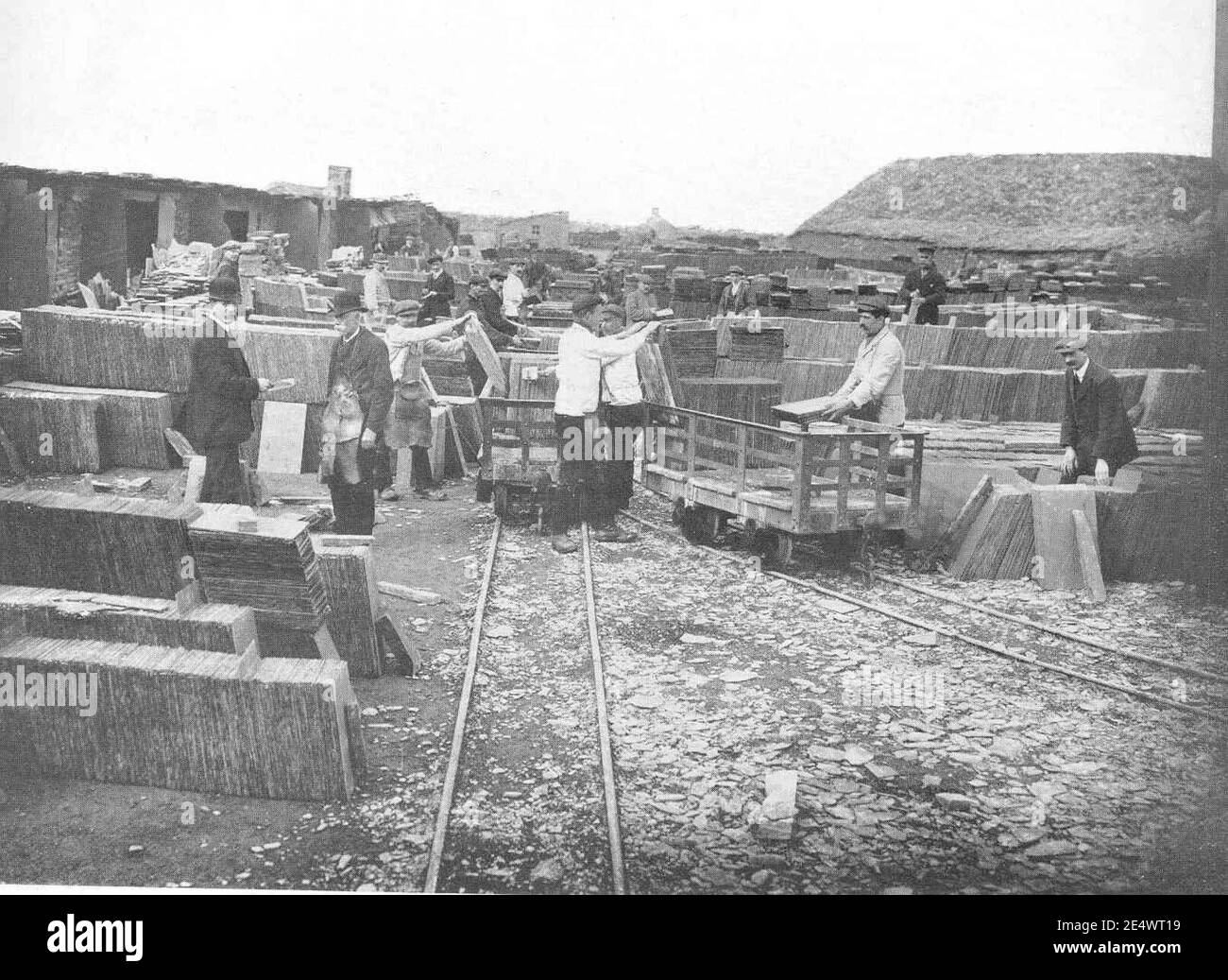 1913 rail hi-res stock photography and images - Alamy