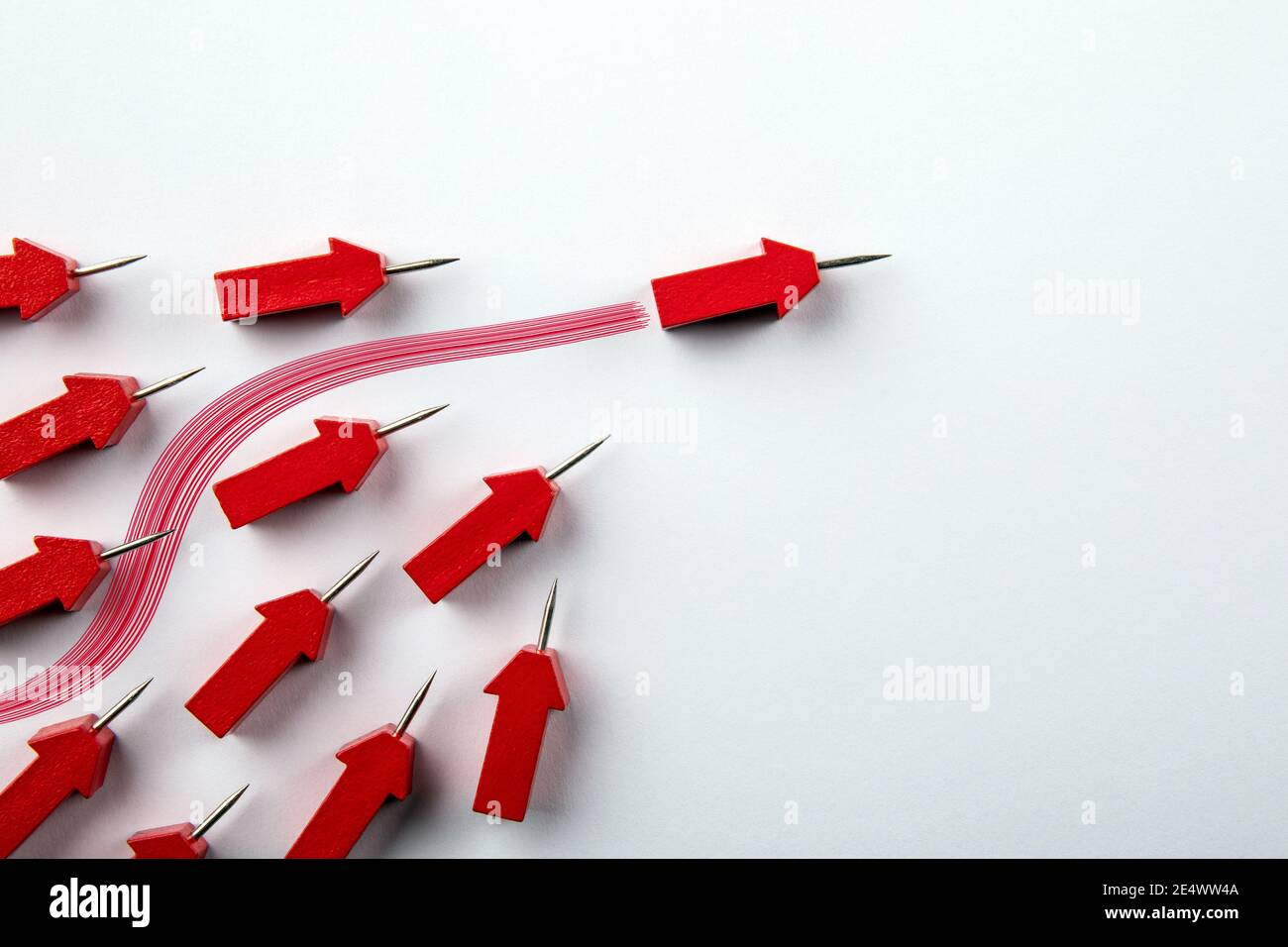 Red arrows indicate the direction of tracking. Follow, leader, social ...