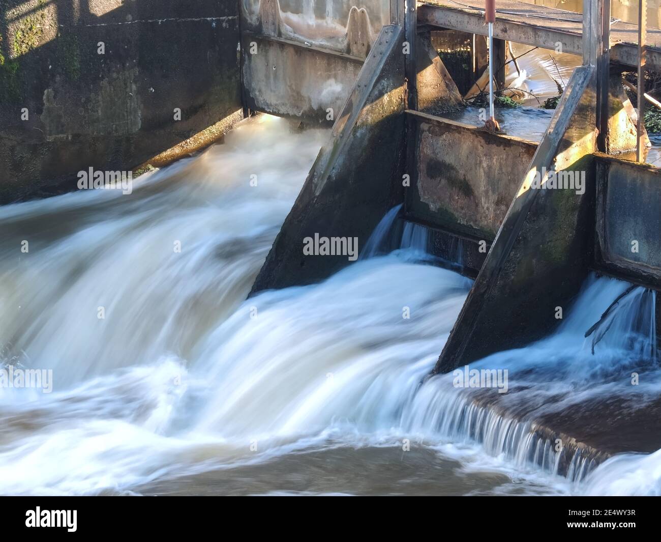 Overflow funnel hi-res stock photography and images - Alamy