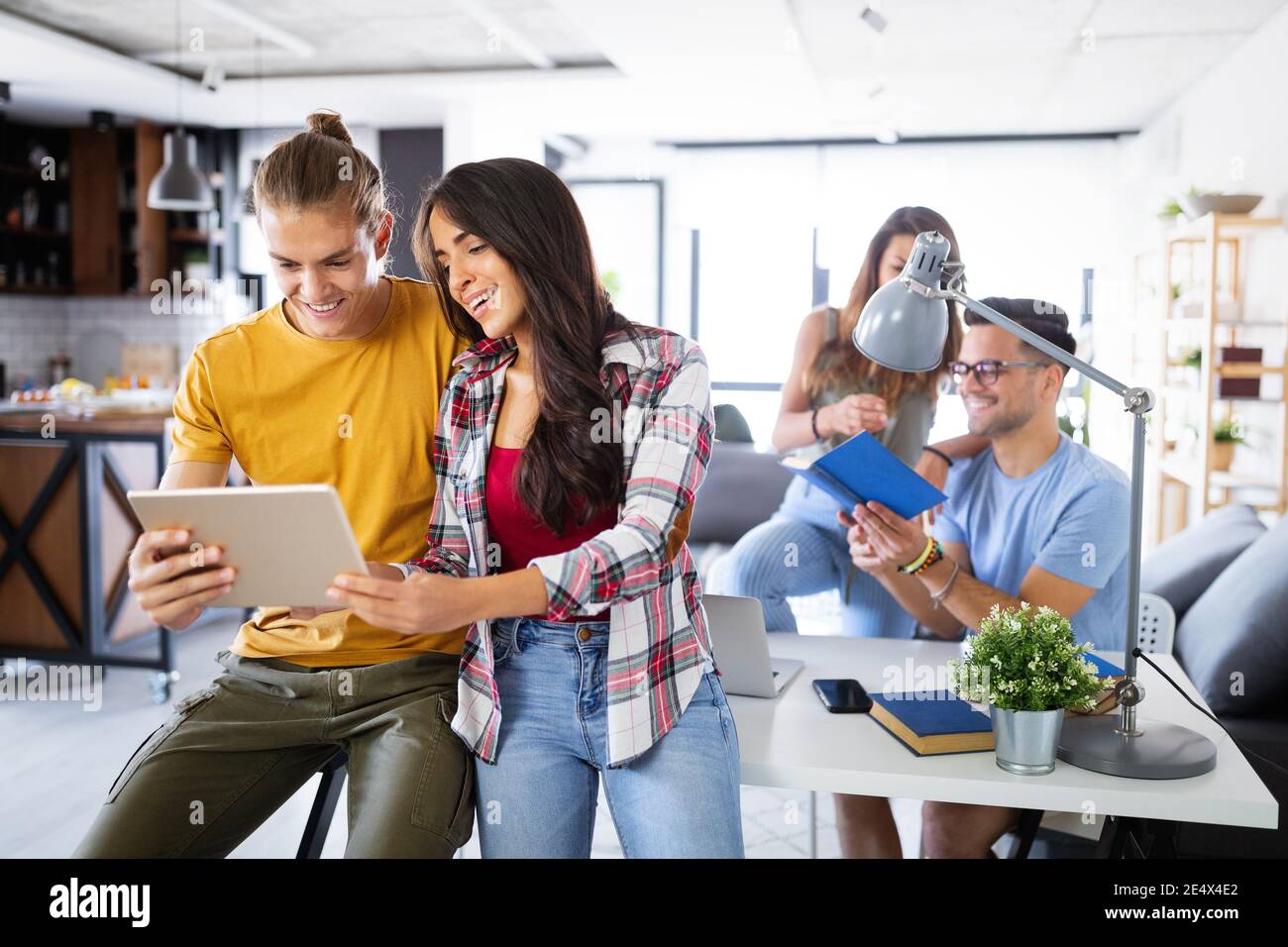 Multiracial group work hi-res stock photography and images - Alamy