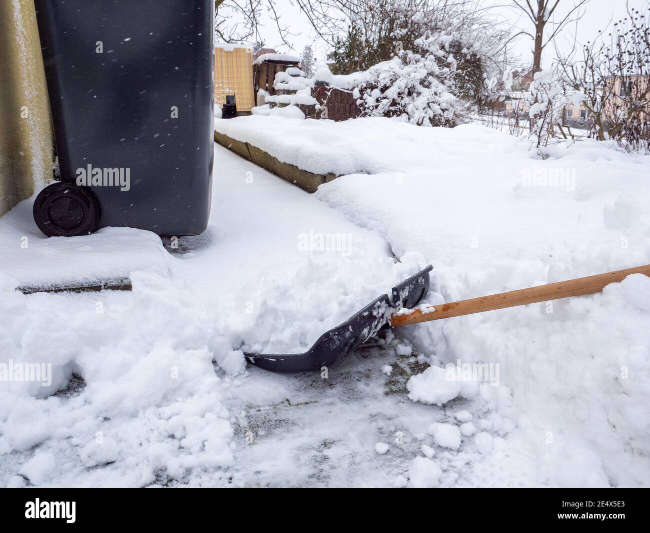 Garbage cans in white hi-res stock photography and images - Alamy