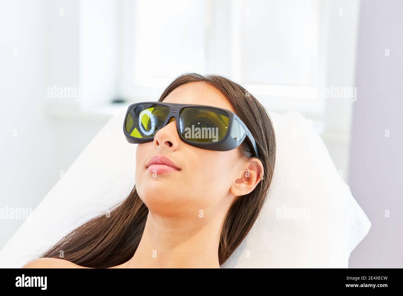 Glasses for laser protection hi-res stock photography and images - Alamy