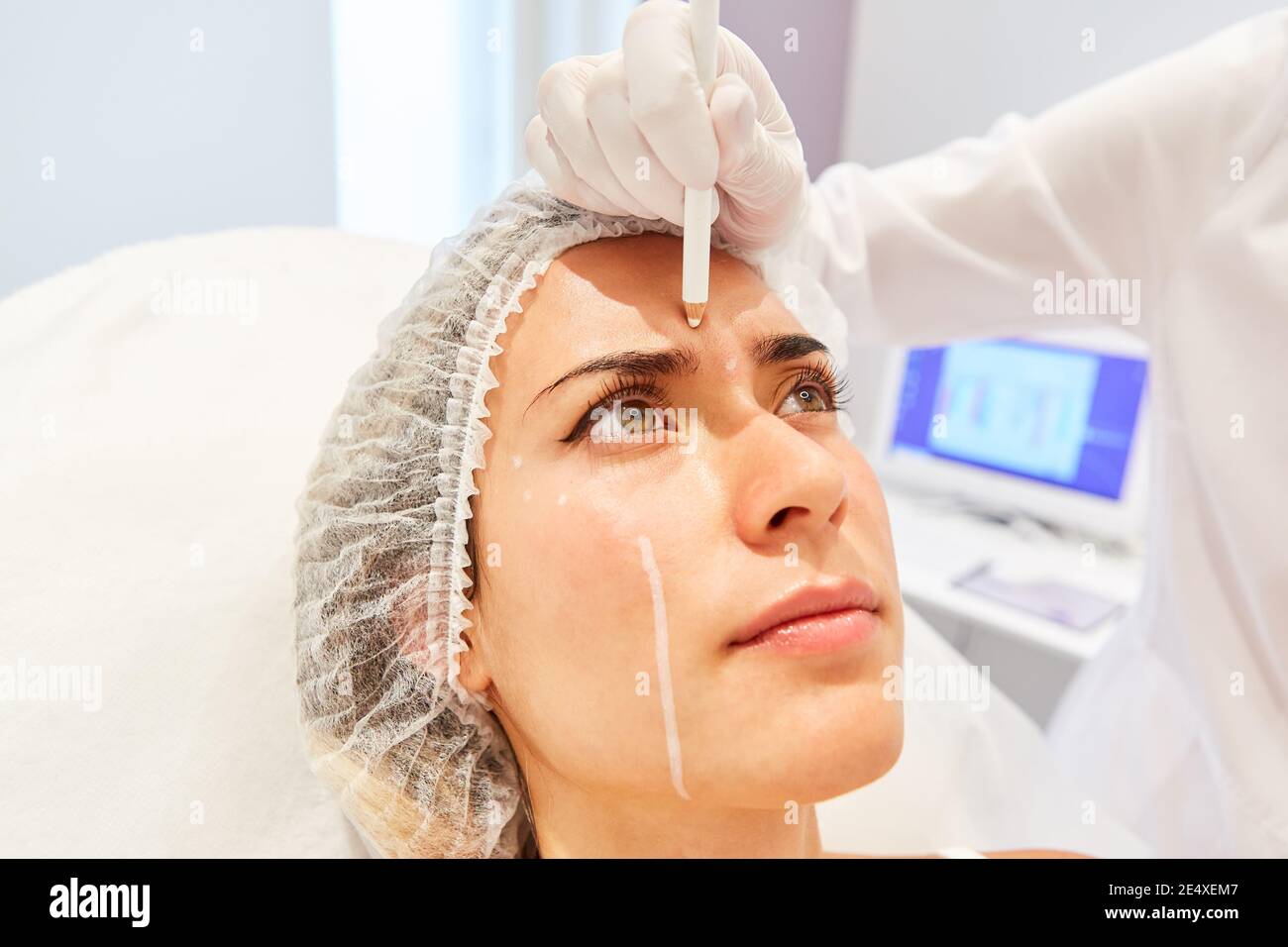 Facial marking hi-res stock photography and images - Alamy