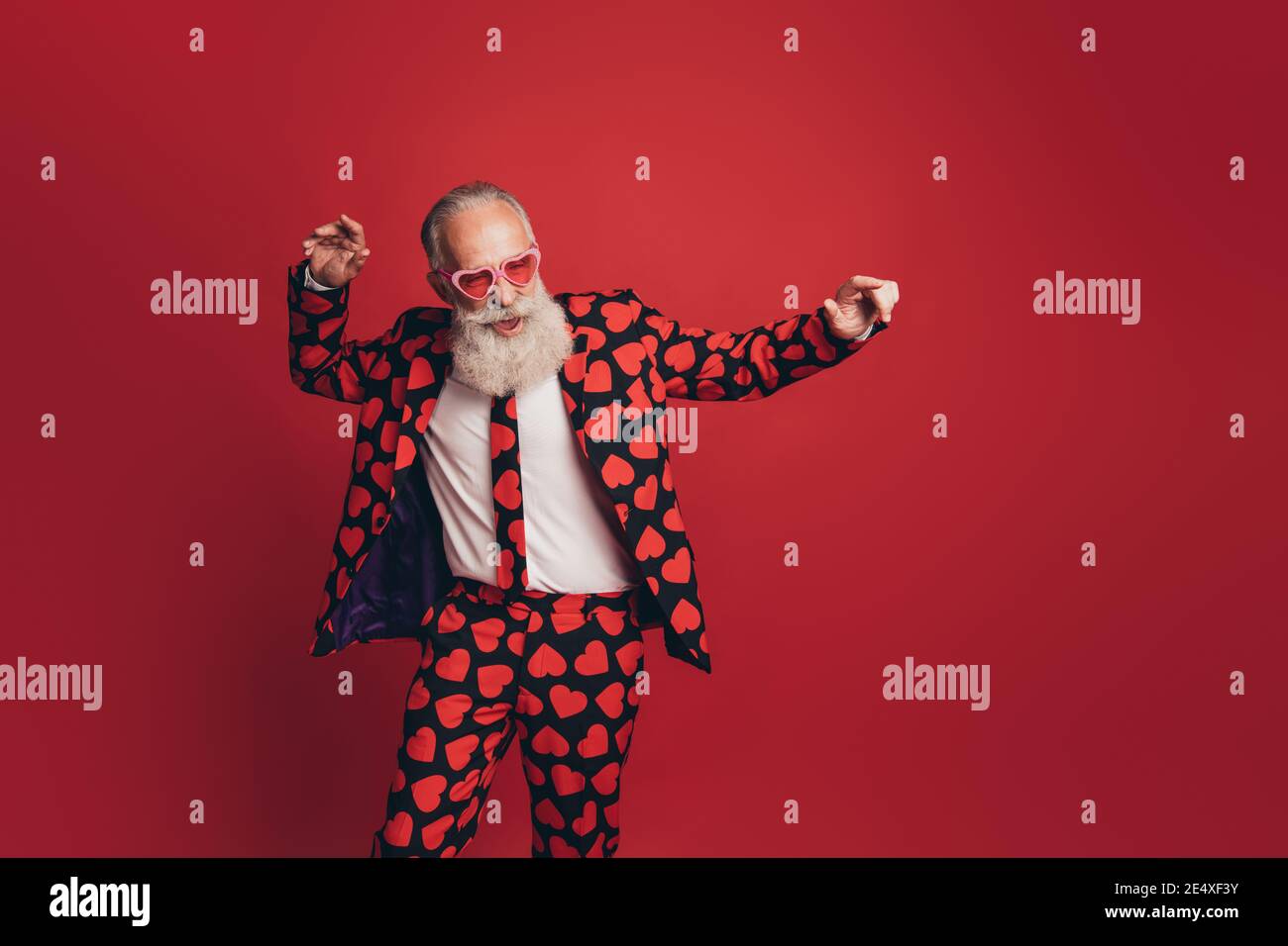 Photo of carefree funky old man vintage retro disco dance wear heart ...