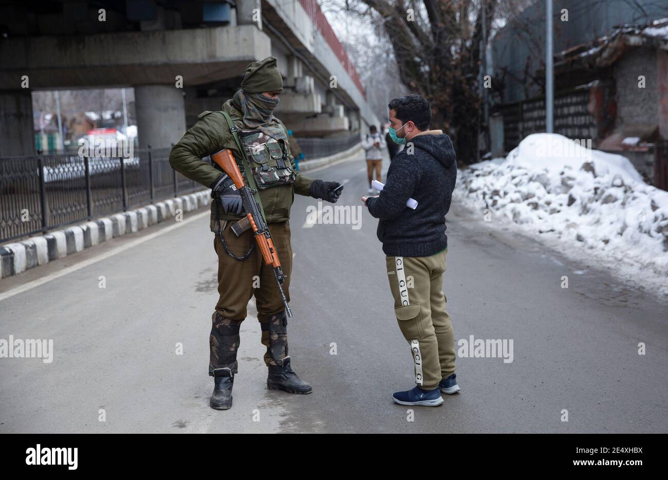 Indian security check hi-res stock photography and images - Alamy