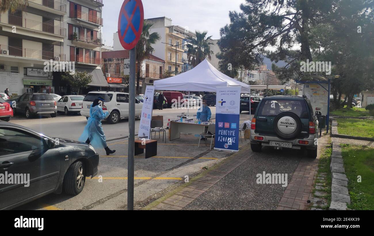 free covid-19, coronavirus epidemy rapid test lab on streets during ...