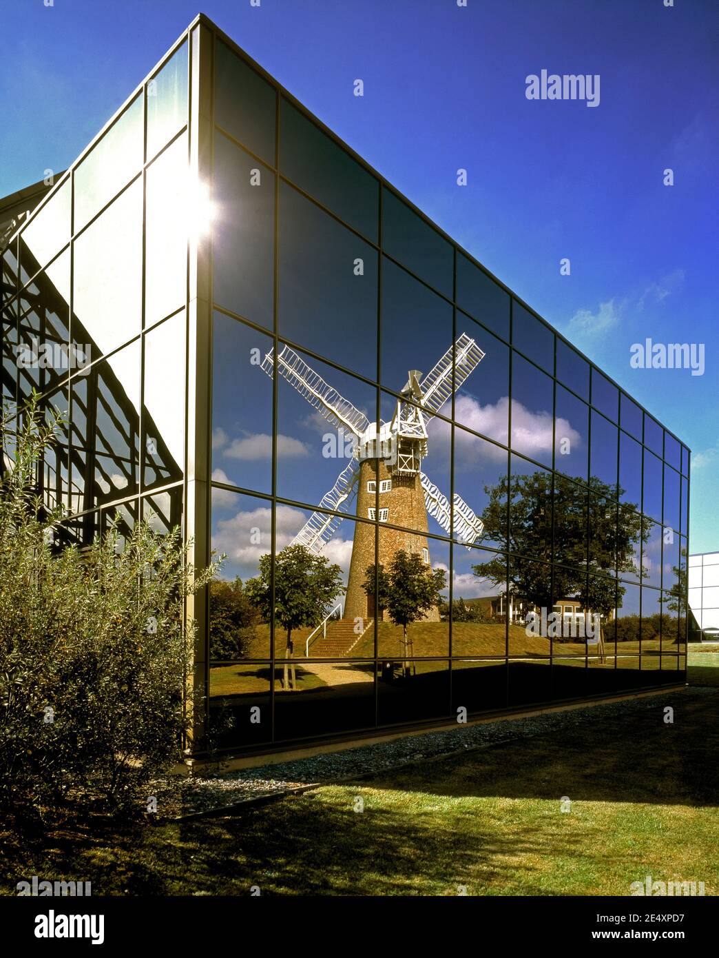 Building windmill hi-res stock photography and images - Alamy