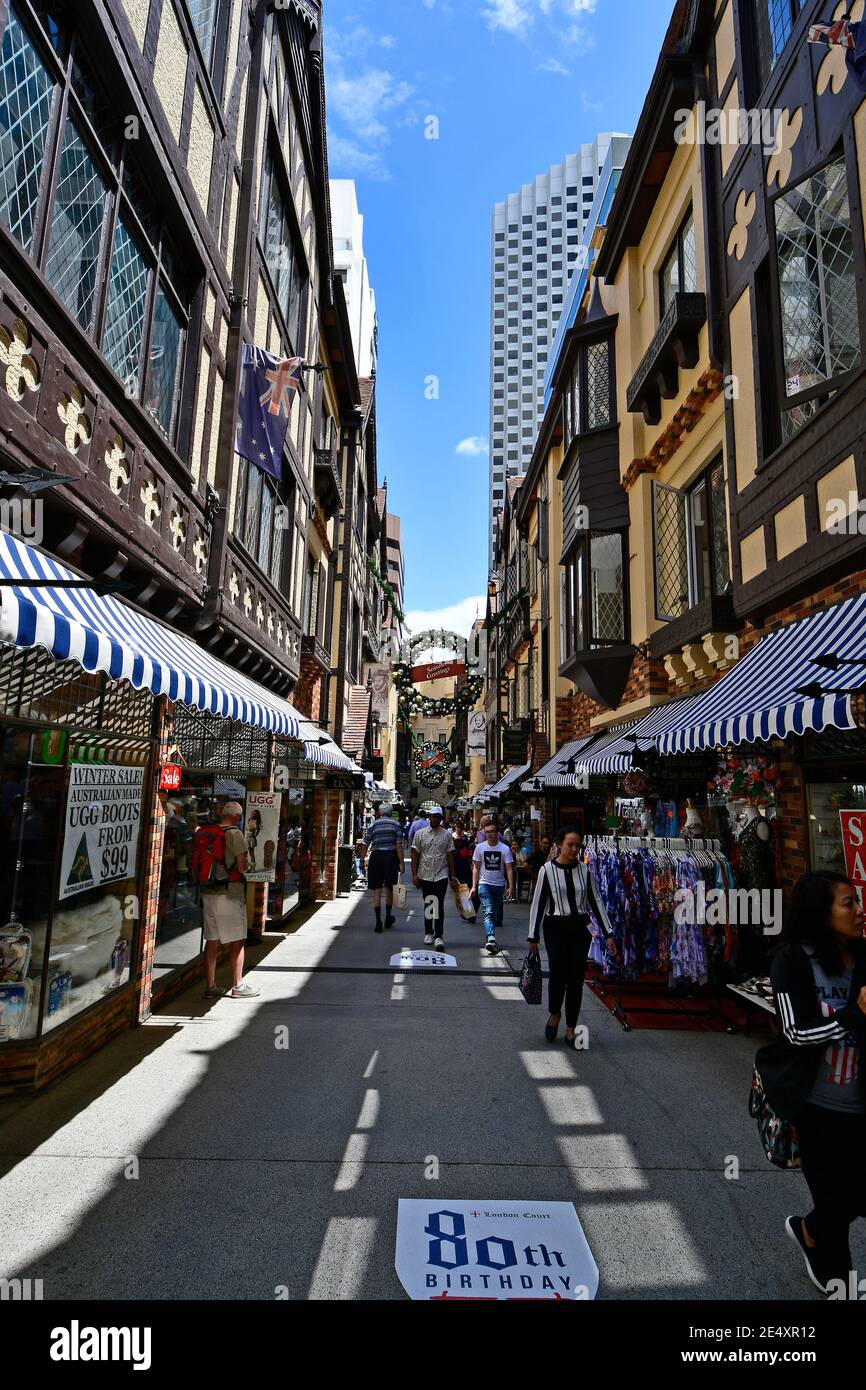 London court perth hi-res stock photography and images - Alamy