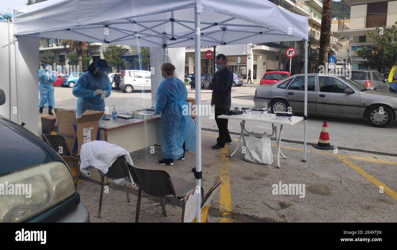 free covid-19, coronavirus epidemy rapid test lab on streets during ...