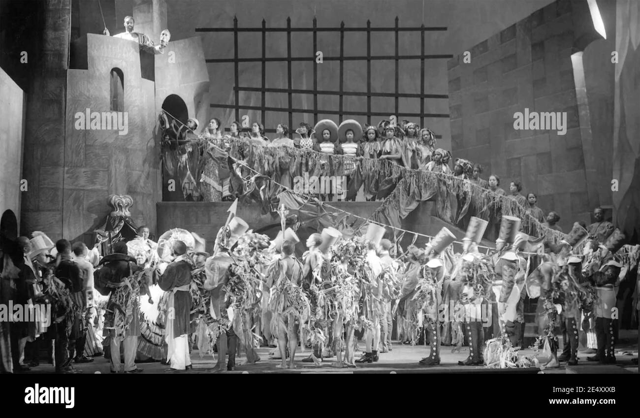 VOODOO MACBETH Orson Welles 1936 Federal Theatre Project production ...