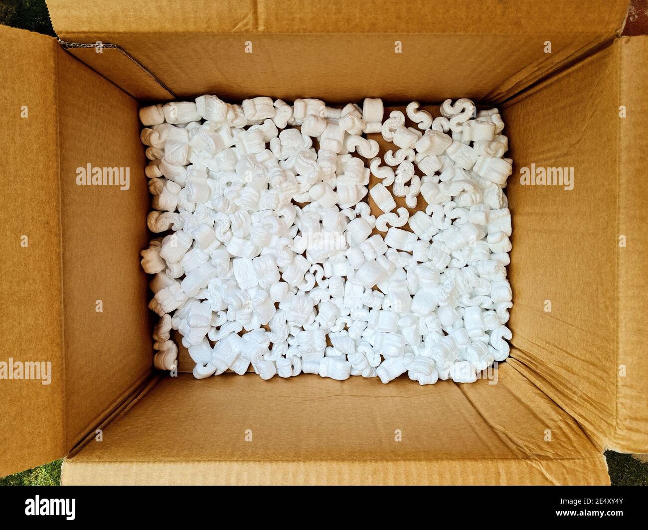 Loose chips hi-res stock photography and images - Alamy