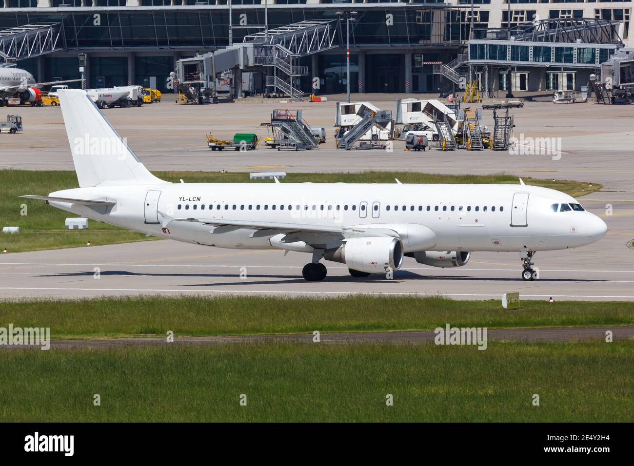 Smartlynx airlines hi-res stock photography and images - Alamy