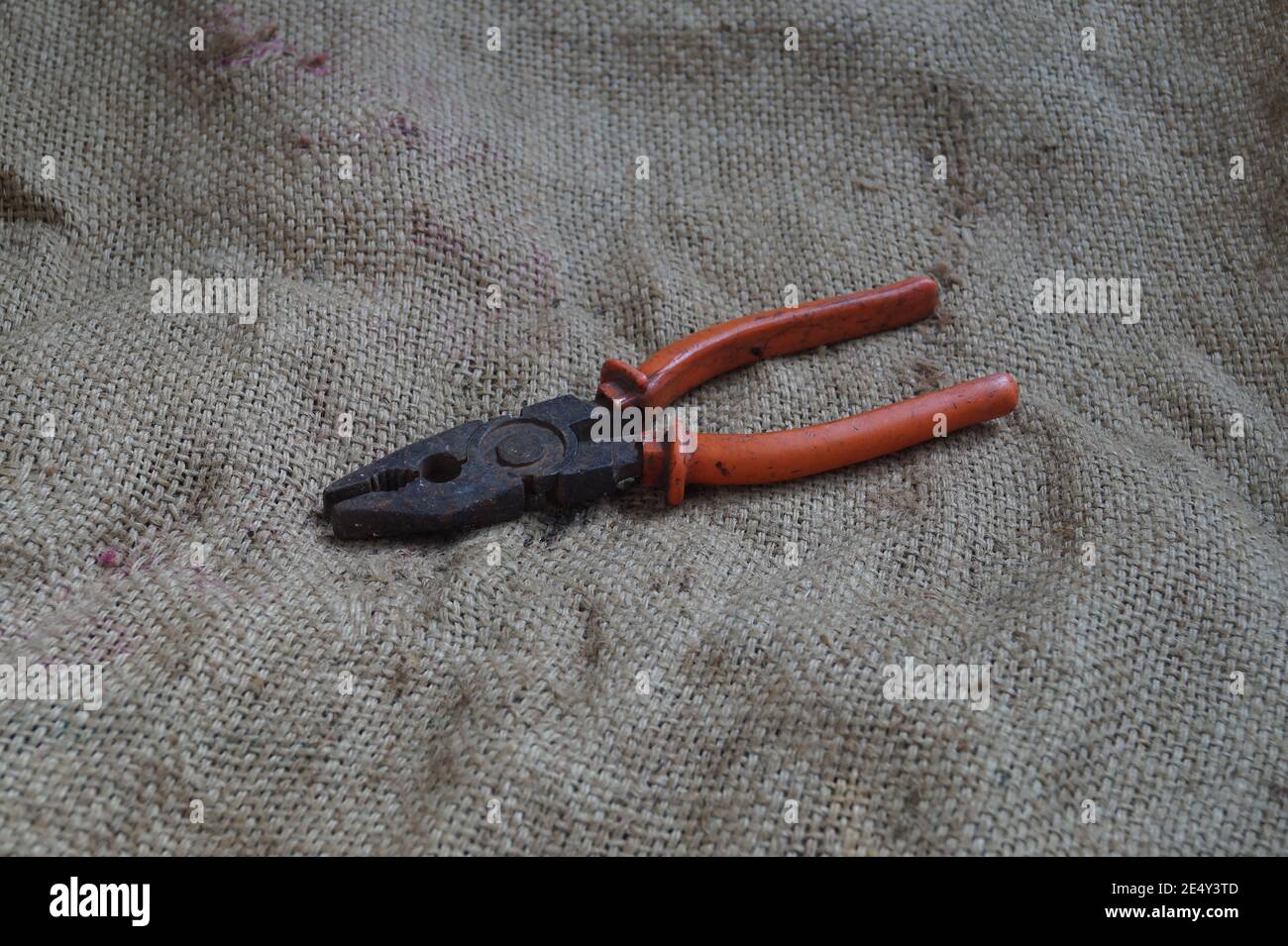 Old cutting plier with rust and scratches Stock Photo - Alamy